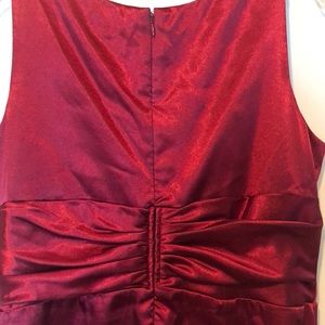 Cindy | Dresses | Vibrant Candy Apple Red Midi Dress | Poshmark